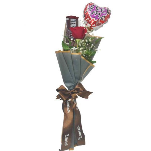 Ramo de una rosa chocolate y globo - Laurel Eventos
